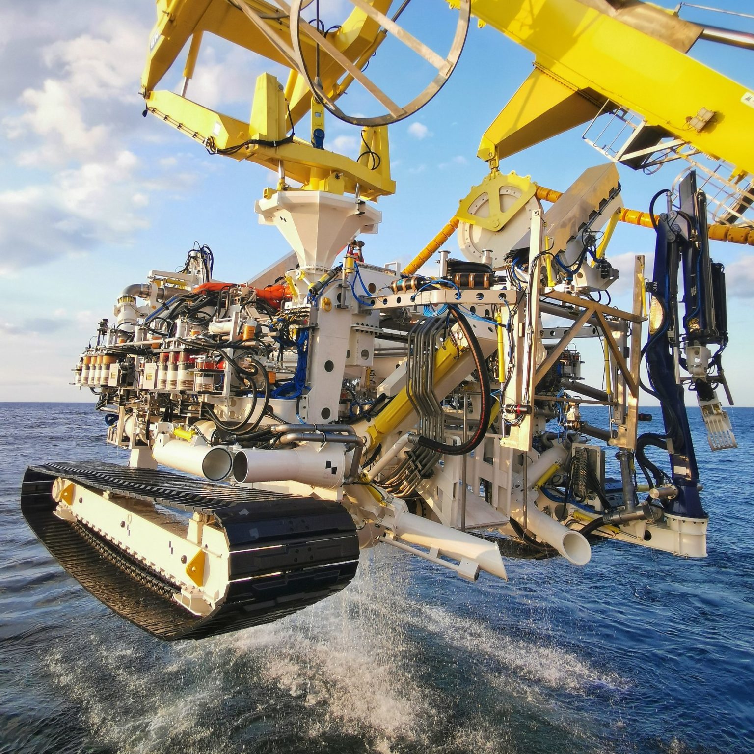 SMD Subsea Cable Burial Tractors - Bulk Outside Plant Cable & Equipment