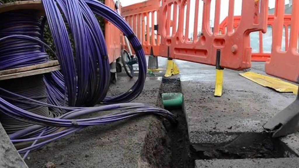 Design And Deployment Of FTTH Access Network Based On GPON - Bulk ...