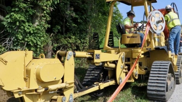 Why Installers Should Install Fiber Optic Cables Underground? - Bulk ...